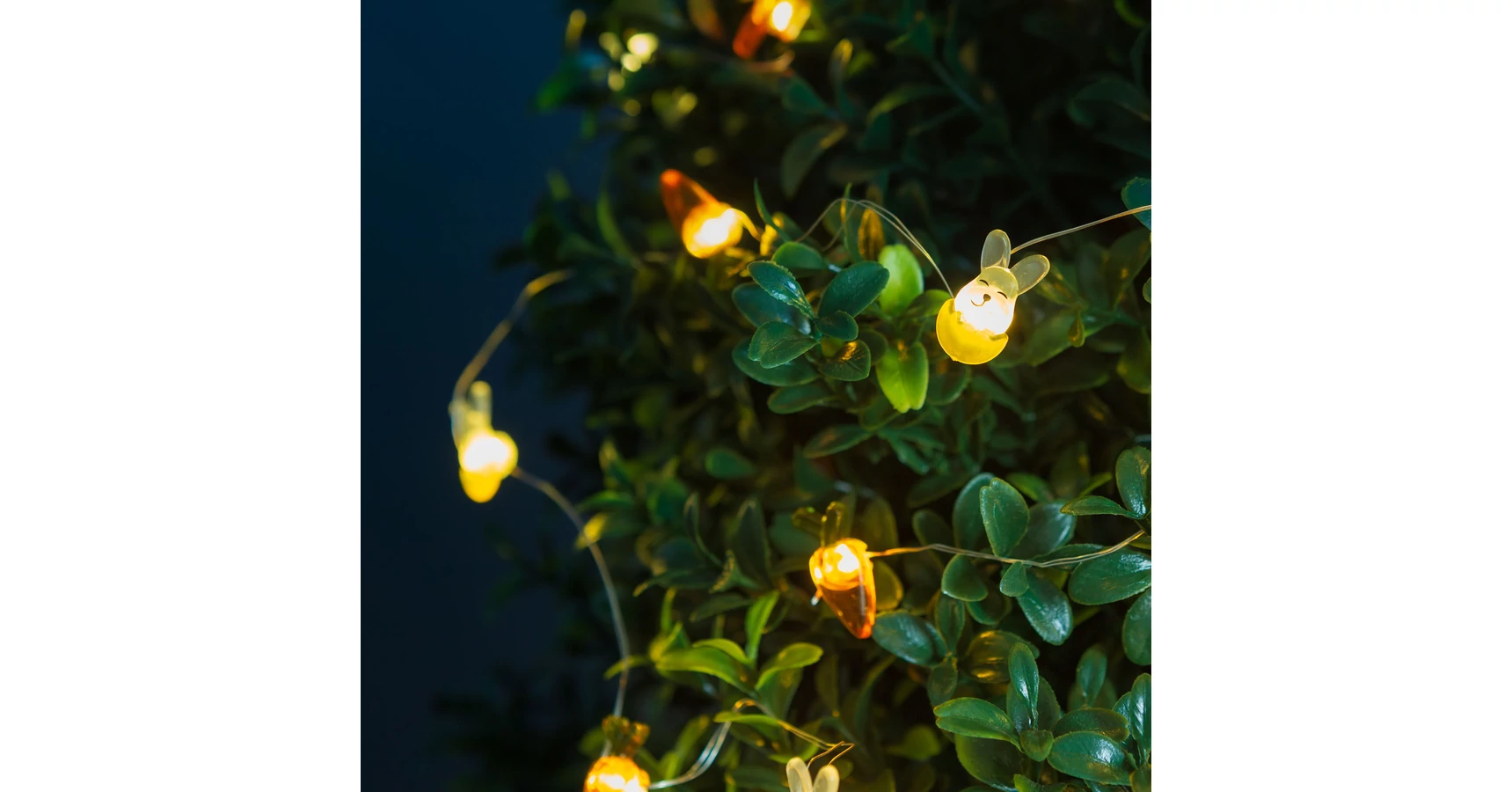LED fényfüzér - nyuszi és répa - 2 m - 20 LED - 2 x AA - Bútorkellék.Eu